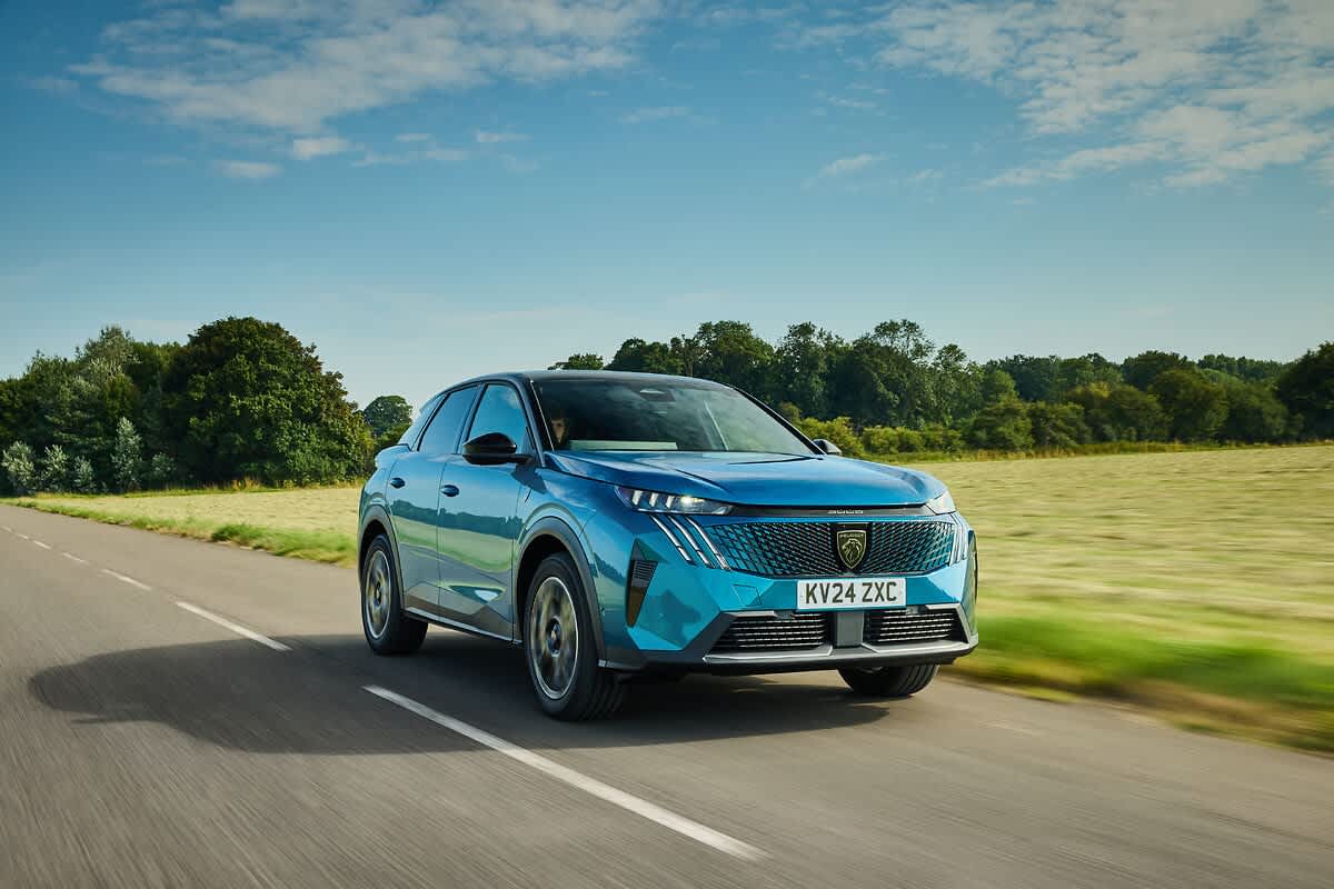 PEUGEOT PREMIERES STATE-OF-THE-ART PLUG-IN HYBRID POWERTRAIN ON NEXT ...