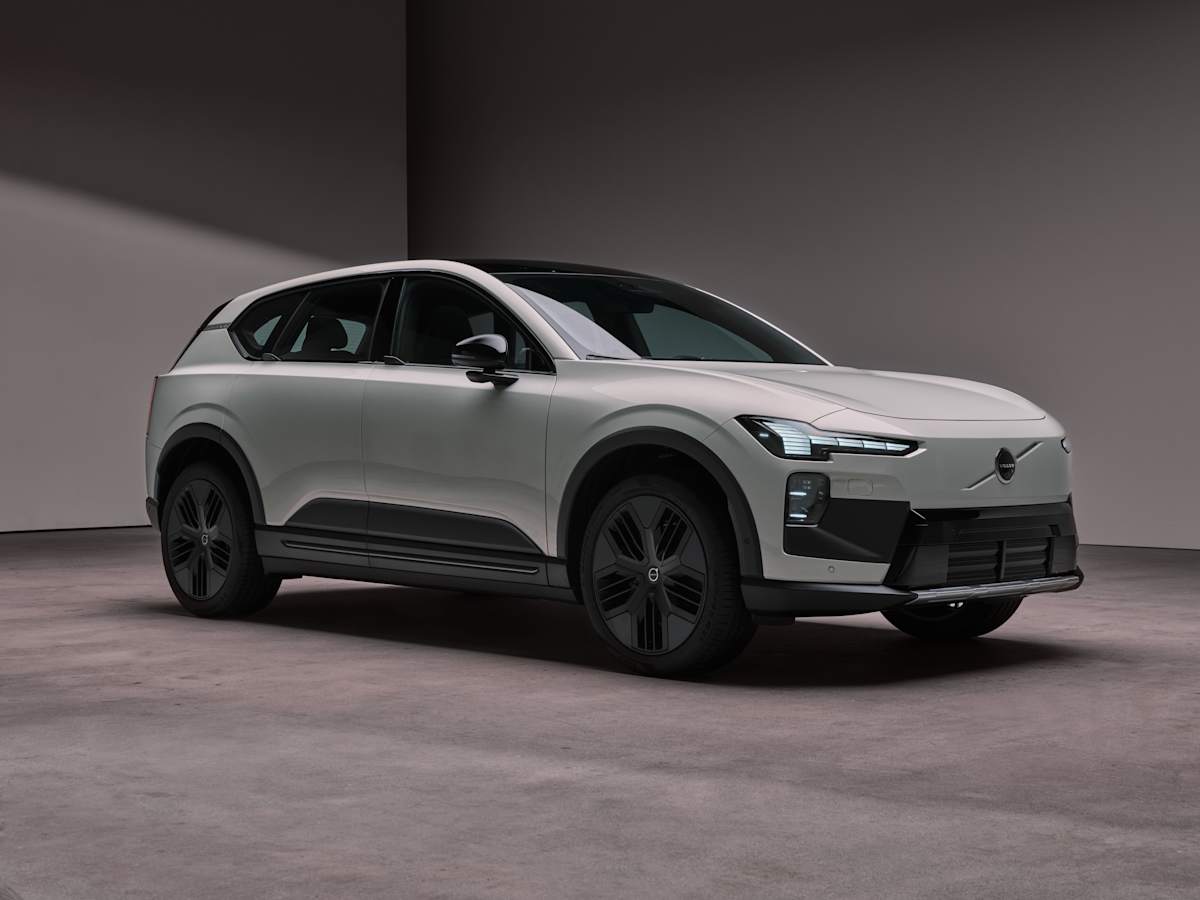 Volvo EX60: All-Electric SUV with 810km Range | Spirit Volvo