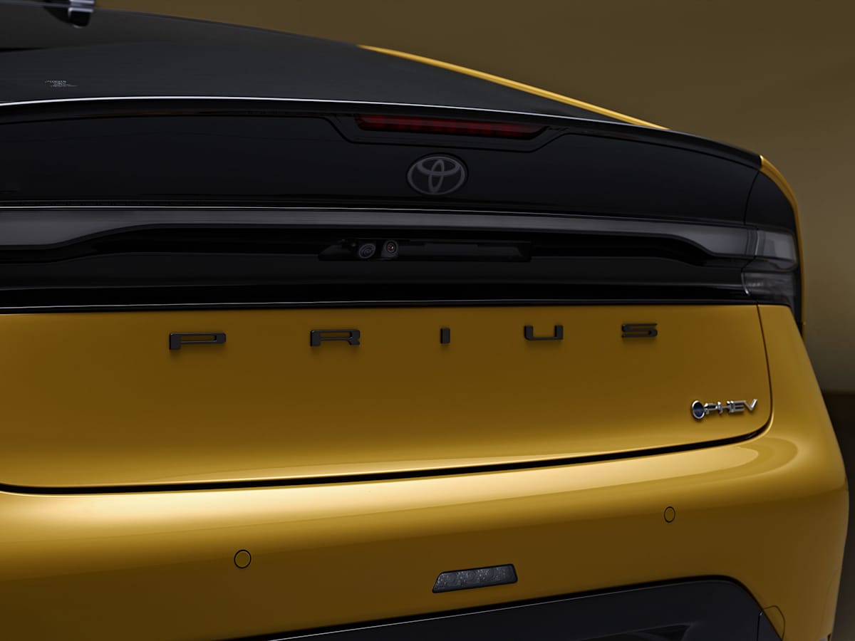 Toyota announces all-new Prius Plug-in range and pricing | Toyota News ...