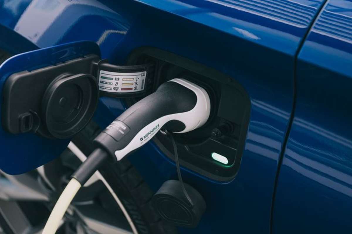 Hybrid Electric Vehicles Spirit Premium Hybrid Electric Vehicles Spirit Premium