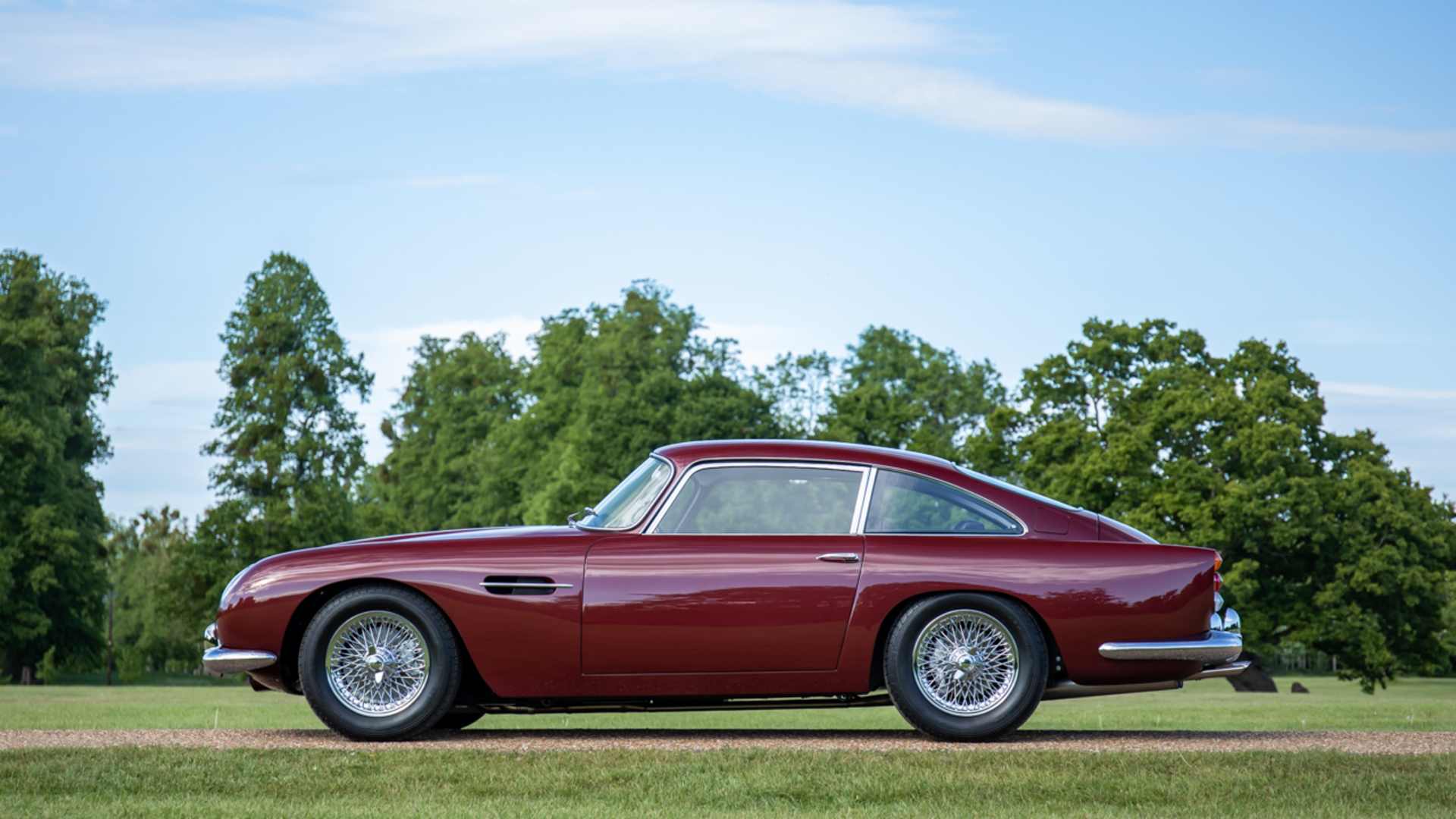 Aston Martin Dealer | Hatfield, Hertfordshire | Nicholas Mee