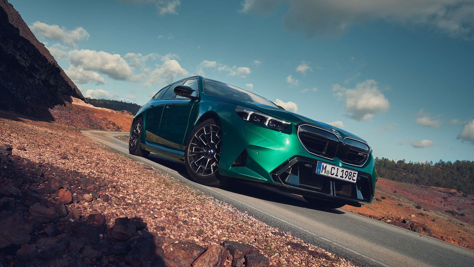 Snows BMW Car Dealer in Portsmouth and Isle of Wight