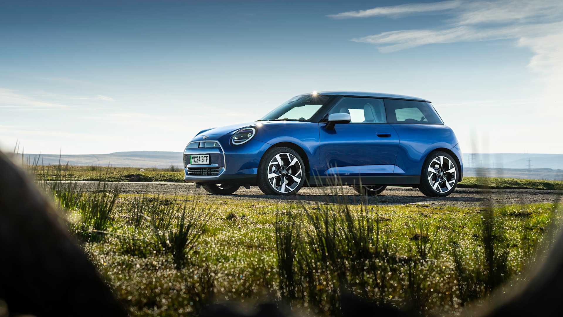 Barretts MINI | New & Used MINI Dealership | Ashford and Canterbury, Kent