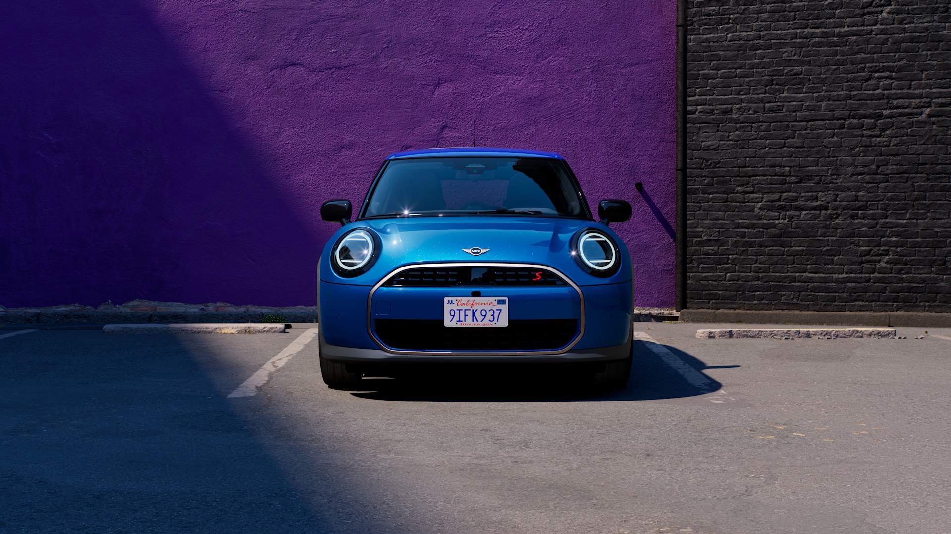 Barretts MINI | New & Used MINI Dealership | Ashford and Canterbury, Kent