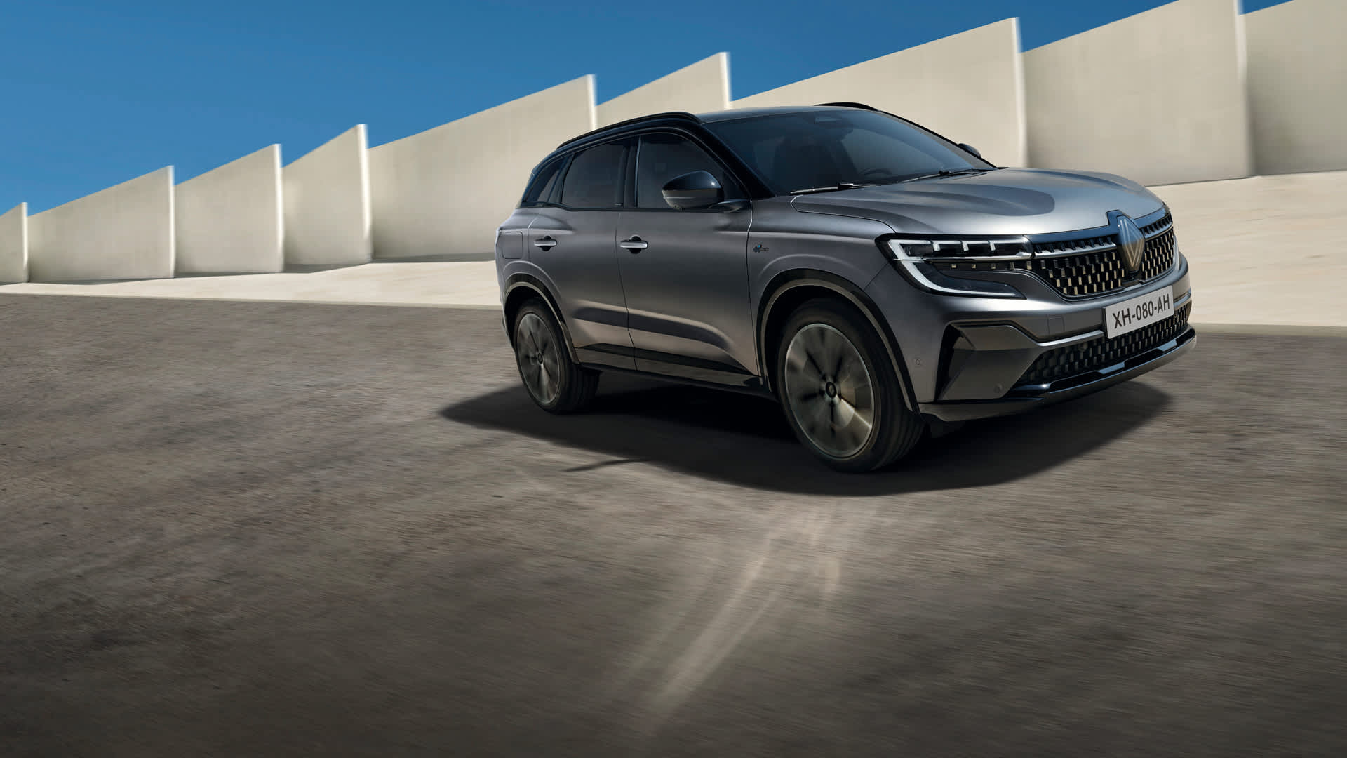 New and Used Car Dealer | Swindon, Wiltshire | Fish Brothers Renault