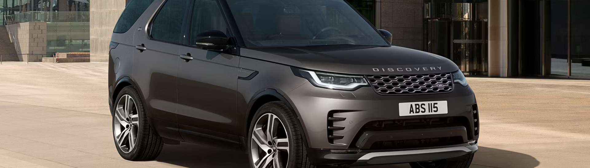 Contact Land Rover | Cambridge, Cheltenham & Gloucester, Ipswich ...