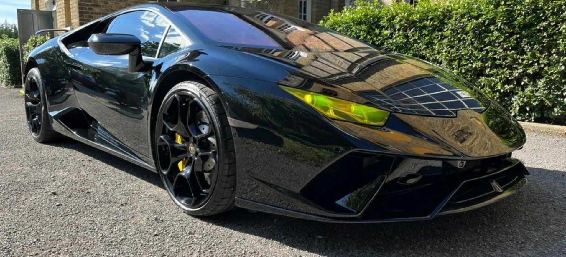 Prestige Car Dealer | Ware, Hertfordshire | Prestige Cars Agent