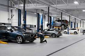 Contact Us in Swindon | Waylands Volvo