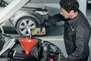 Marshall Land Rover Lincoln | Official Land Rover dealership Lincolnshire