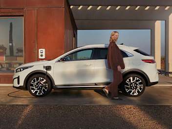 Xceed 2021 Kia XCeed PHEV Review | Electrifying