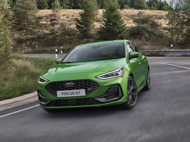 drive semi automatic car