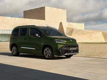 Discover Toyota Proace City Verso Electric Steven Eagell Toyota