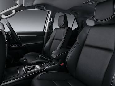 fortuner 4x4 automatic interior