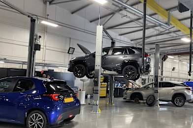 Toyota Dealership New Face Cornwall Toyota