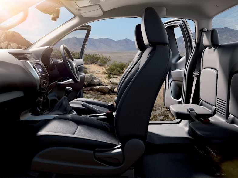 Interior Do Nissan Navara