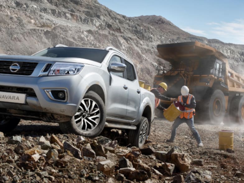 Older Nissan Trucks 4x4