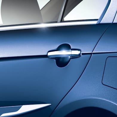 CIAZ SIDE BODY MOULDING Suzuki Alberton