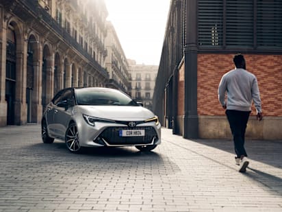 corolla hatchback uk