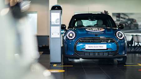 New and Used Car Dealer | Eastleigh, Hampshire | Partridge MINI